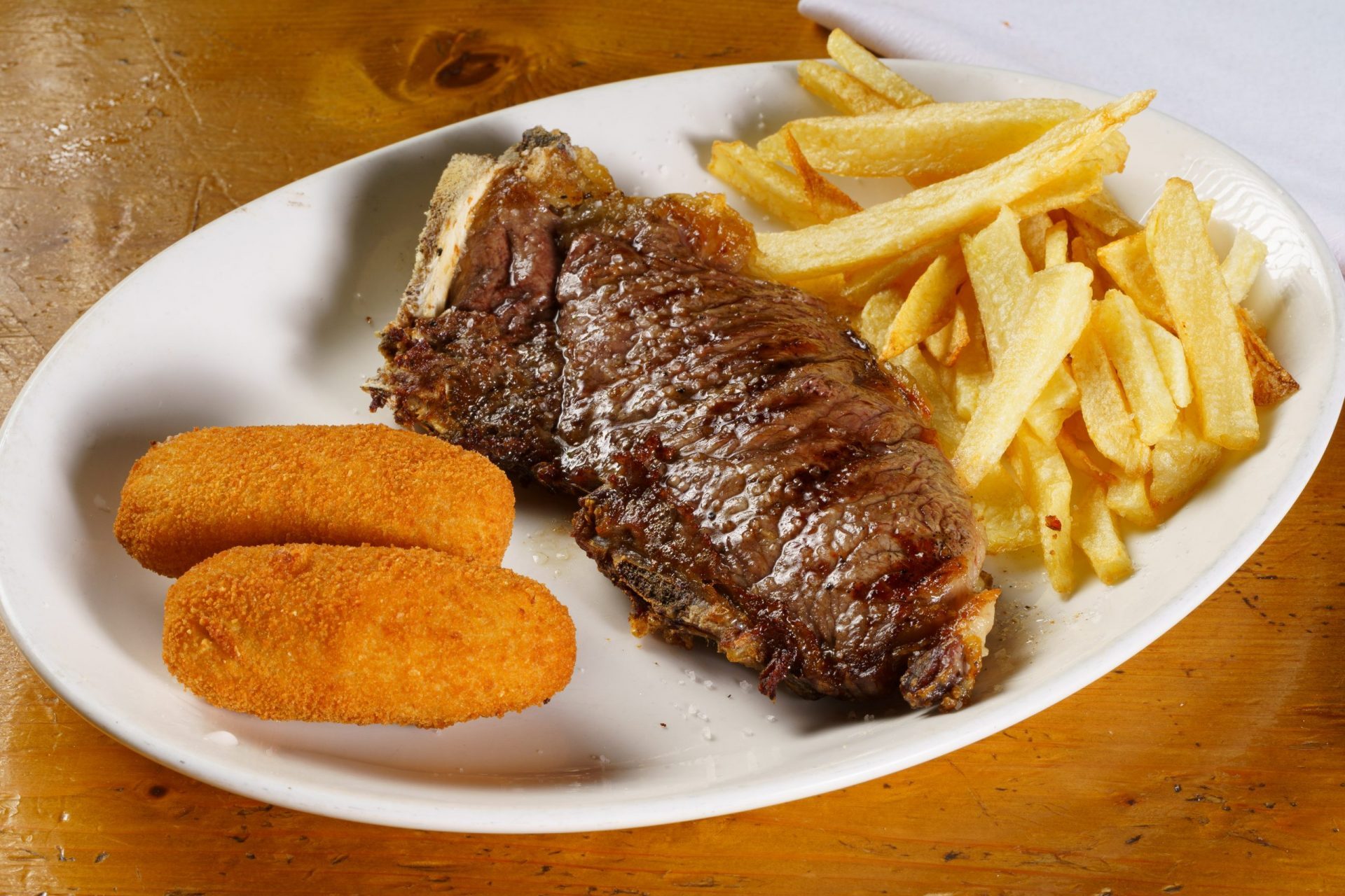 Regala Saizar • Sidras Saizar